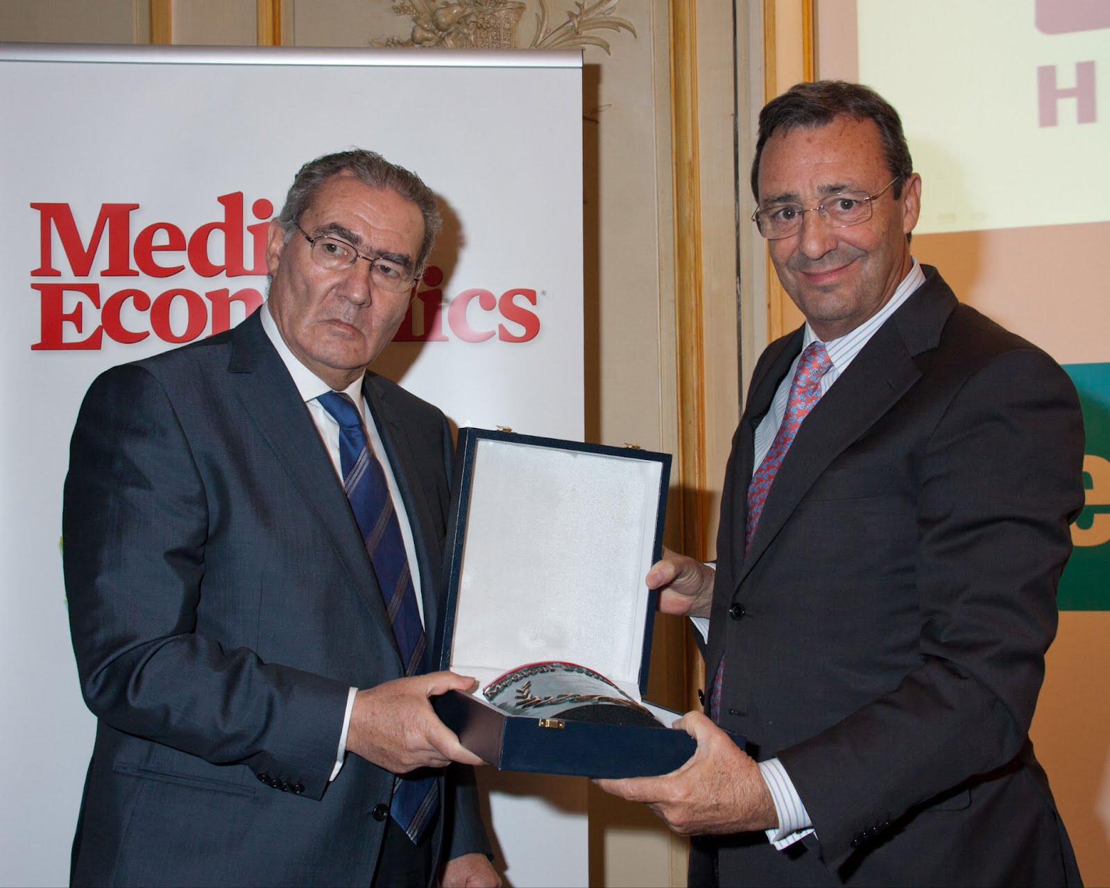 Noticias de Salud: EL DR. JUAN ABARCA CAMPAL, FUNDADOR, PRESIDENTE Y ...